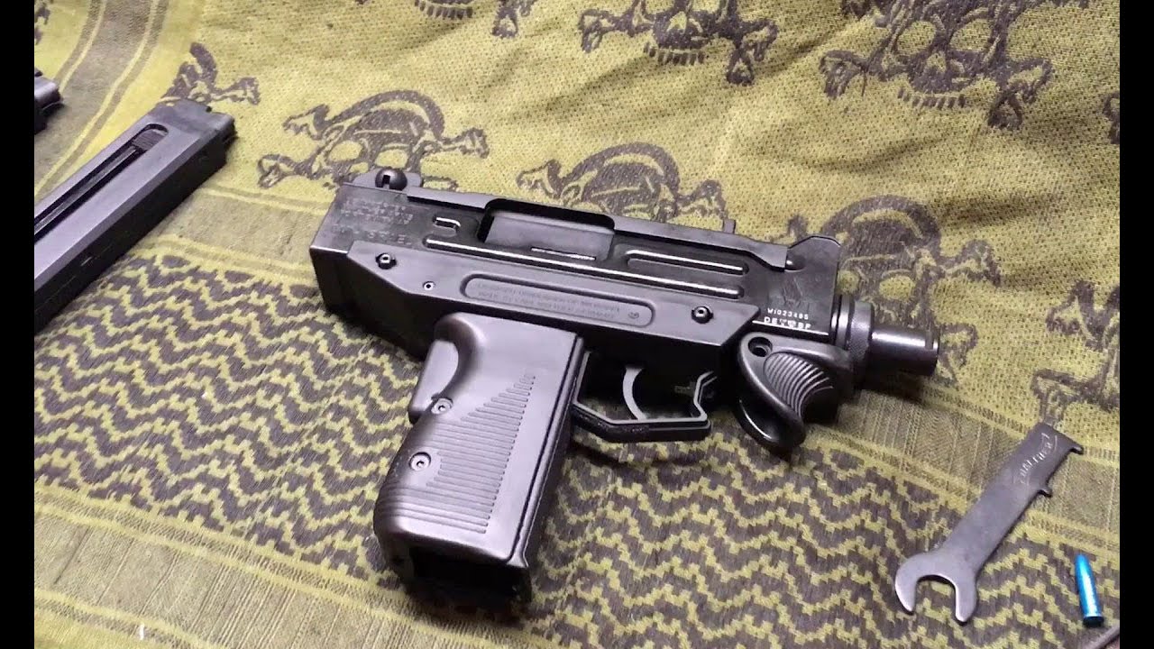 UZI Pistol or Sub-machine Gun ? | The Uzi Is A Family Of Israeli Open ...