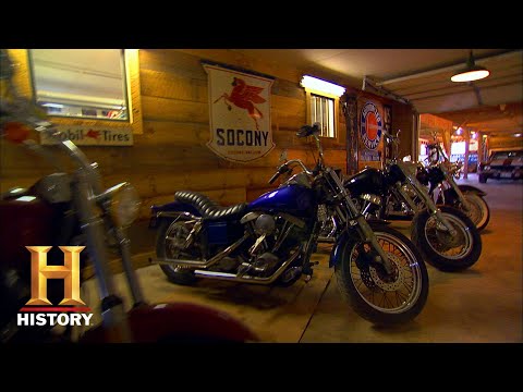 American Pickers: Harley Honey Hole in a Huge Barn (Season 5) | History