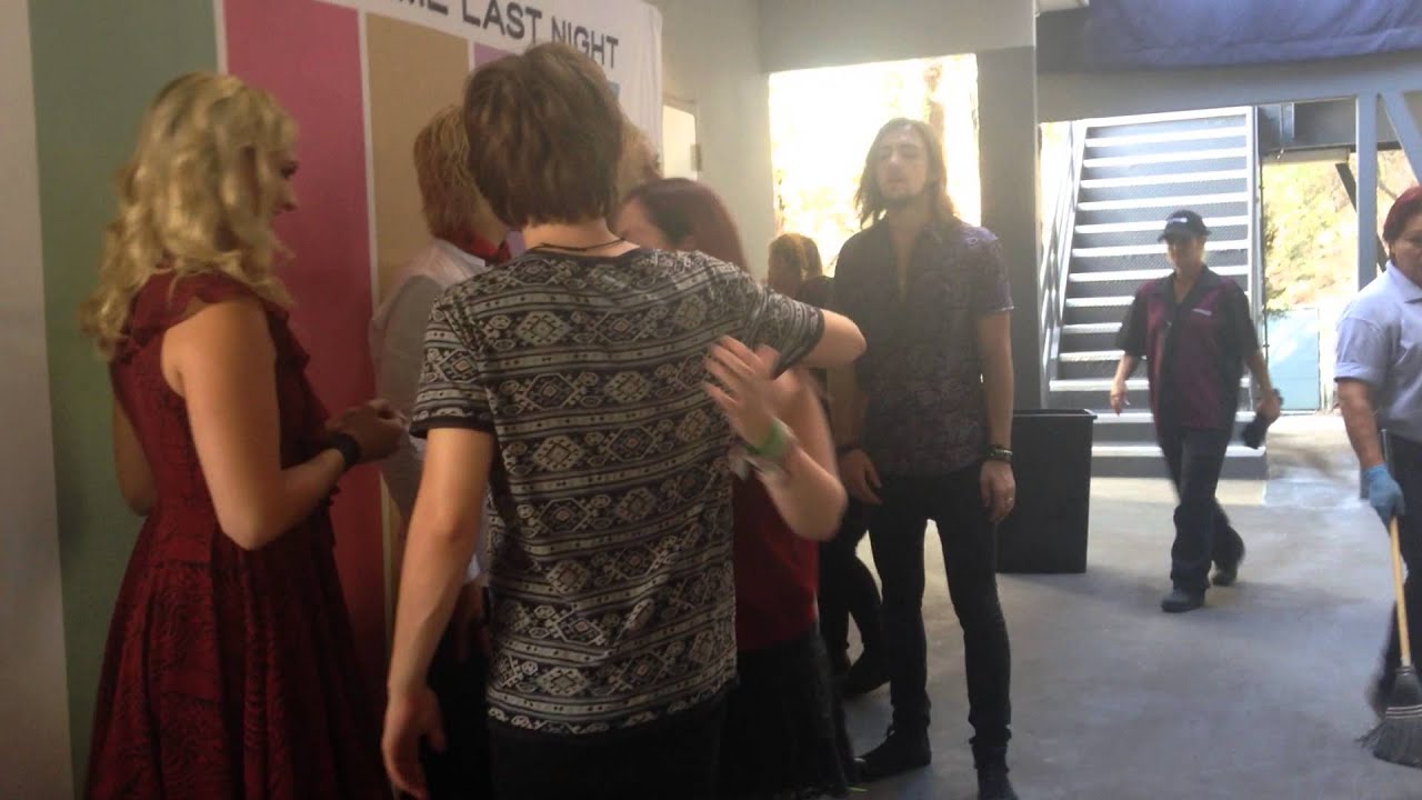 R5 Sometime Last Night Tour: VIP Meet and Greet Los Angeles, California ...