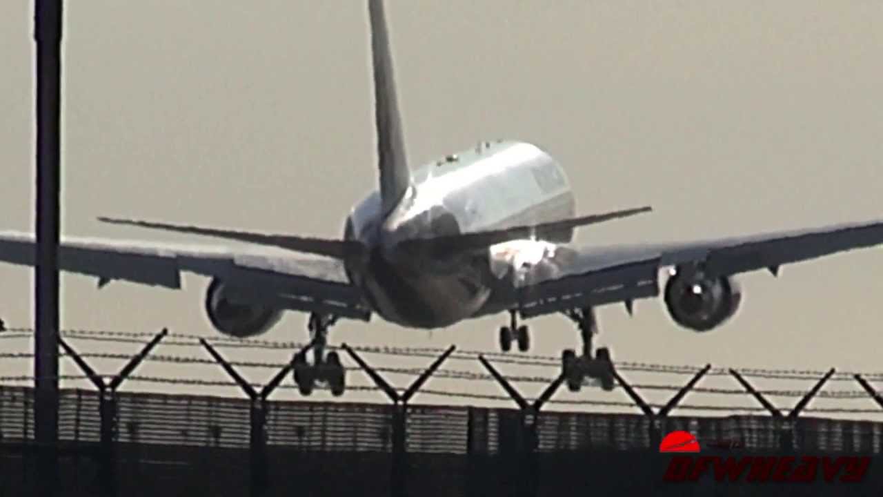 American Airlines 767-223/ER [N335AA] - YouTube