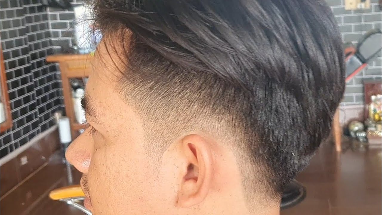 Detailed Skin Fade Blurry Faded Haircut Barber Tutorial #skinfade - YouTube