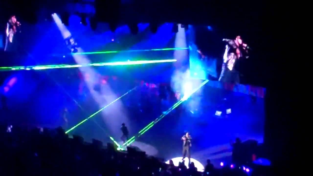 Hello Good Morning Diddy Dirty Money (LIVE) in Vegas (HD) - YouTube