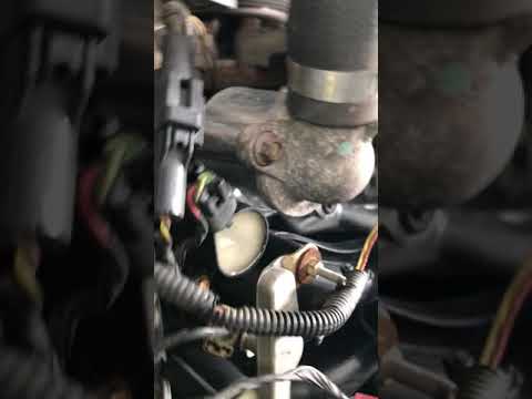 2007 ford crown victoria p1299 overheating - YouTube