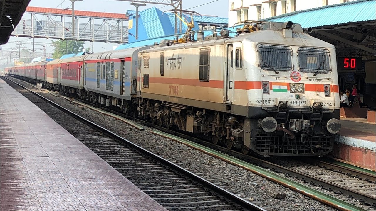 H.NIZAMUDDIN-CHENNAI CENTRAL || 12270 || DURONTO EXPRESS || RPM WAP-7 ...