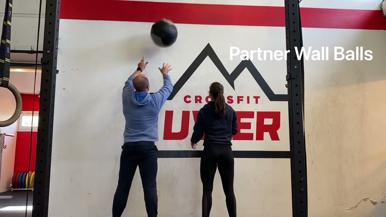 Partner Wall Balls - YouTube