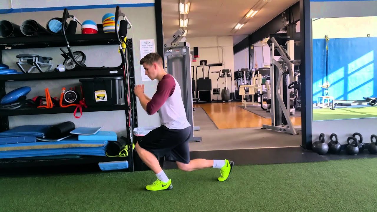 Quad vs. Glute Dominant Lunge Pattern - YouTube