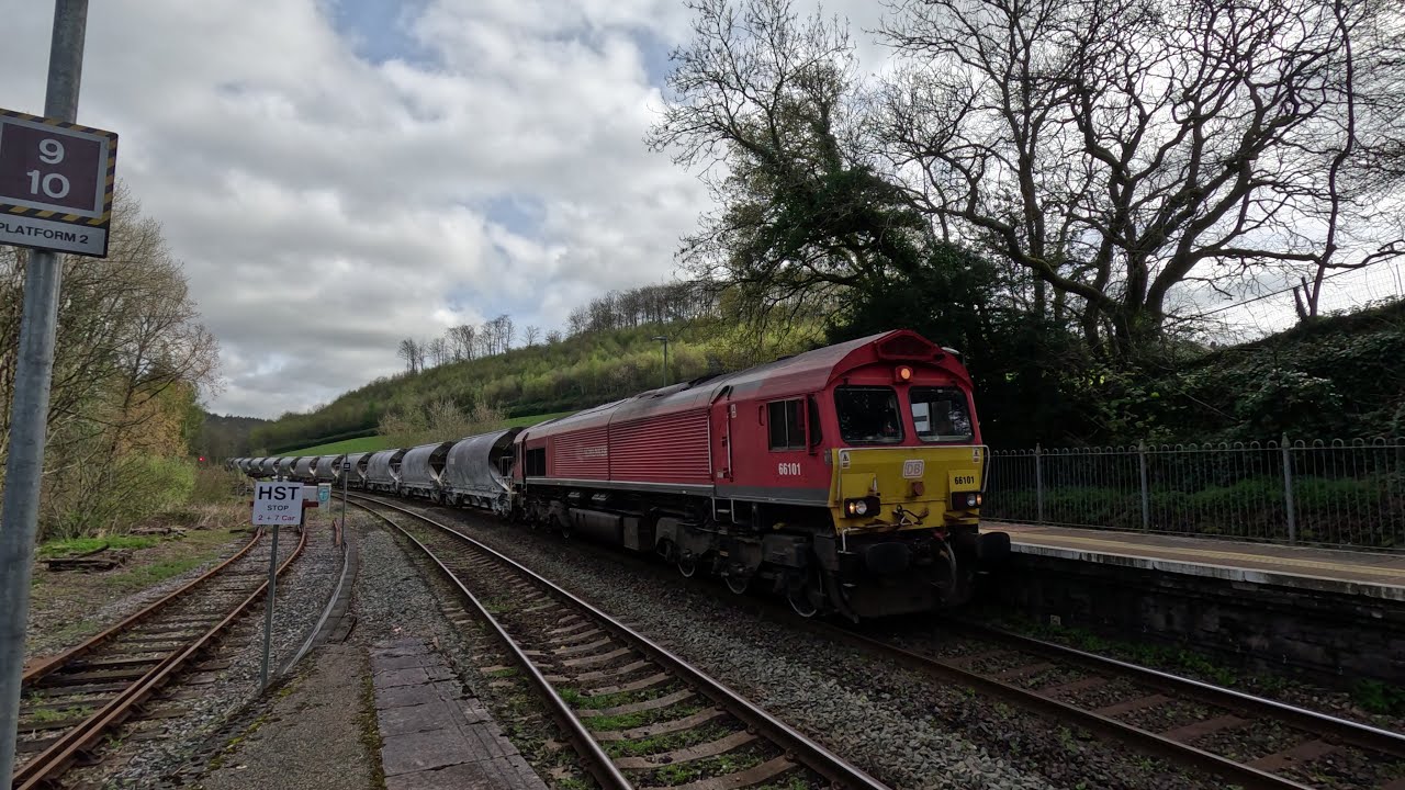 Class 66, 66 101, at Bodmin Parkway - Exeter Riverside Yard to St ...