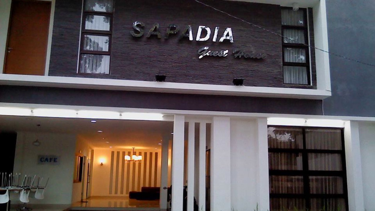Sapadia Guest House - Bandung - Indonesia - YouTube