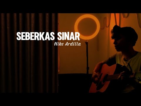 Seberkas Sinar - Nike Ardilla (Cover By Muhdi Ramadhan) - YouTube