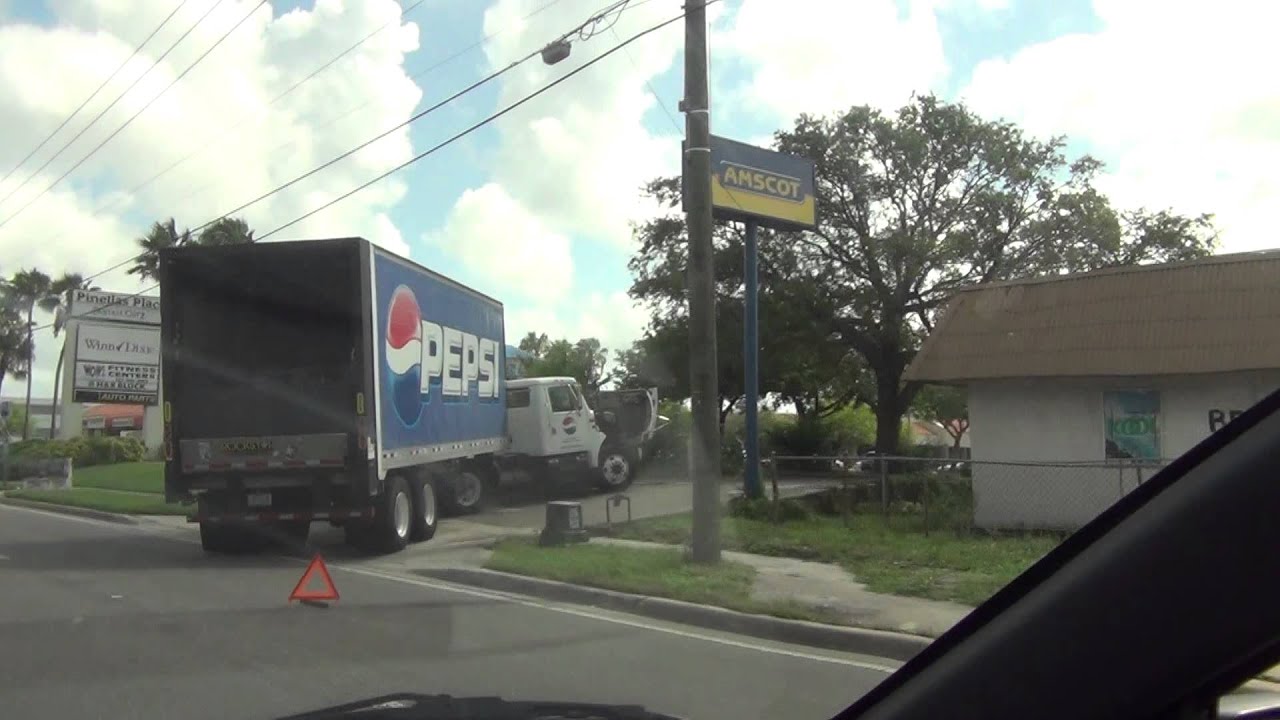 Broken Down Pepsi Semi Truck - YouTube