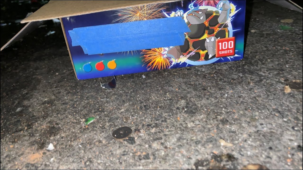 Pokémon 100 Shot Firework 🪨 - YouTube
