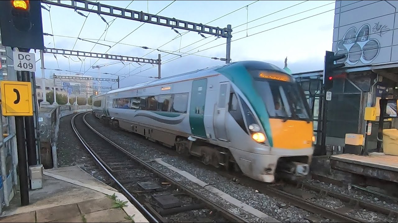 Irish Rail 22000 Class Intercity Train - Tara Street Station, Dublin ...