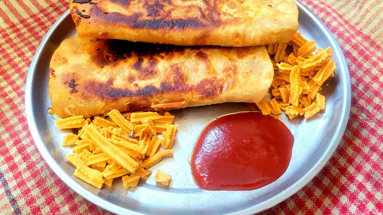 Kolkata Crispy Kaathi Roll | Homemade & Easy Recipe - Street Food ...