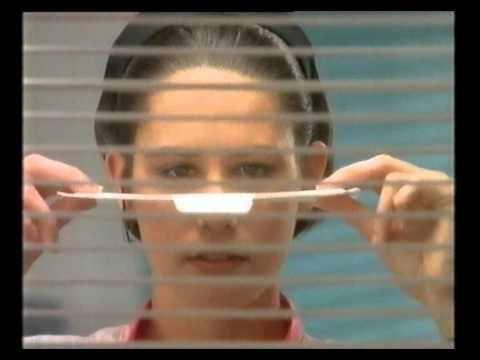 Bodyform Ad for Bodyform Ultra - YouTube