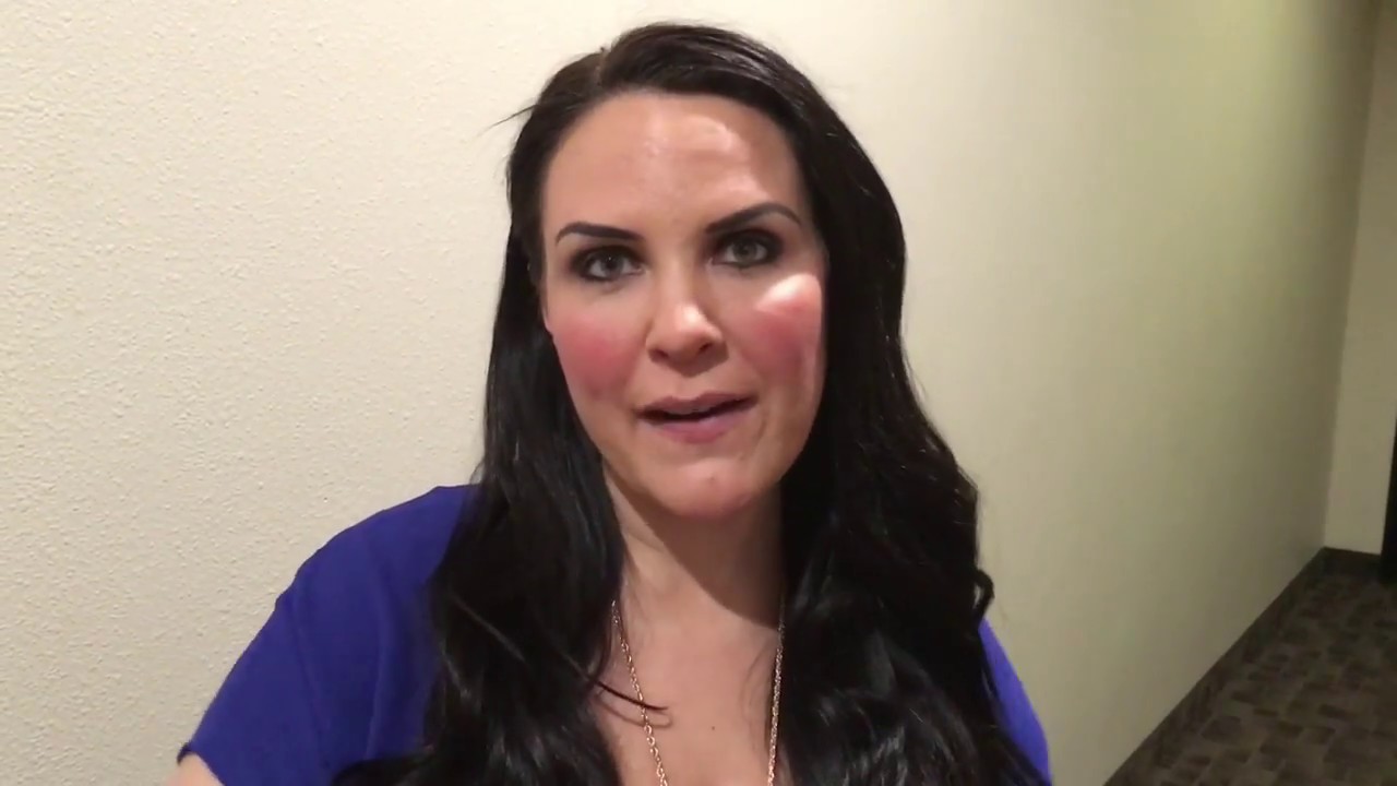 Dallisa Hocking and a grandmother’s psychic gift - YouTube