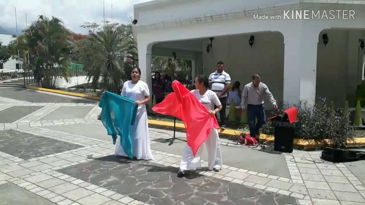 Danza con Mantos "Precio de Sangre" - YouTube