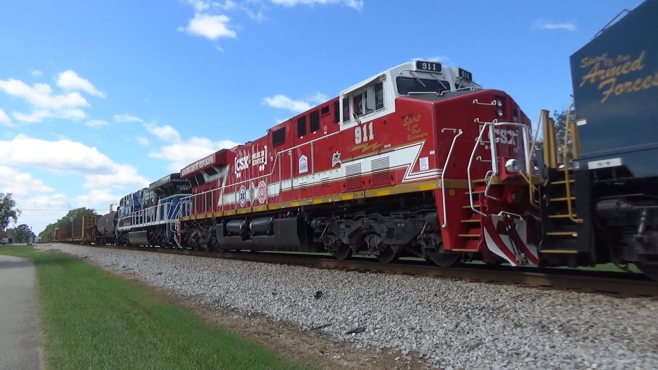 CSX 1776 911 and 3194 on CSXQ 400 - YouTube