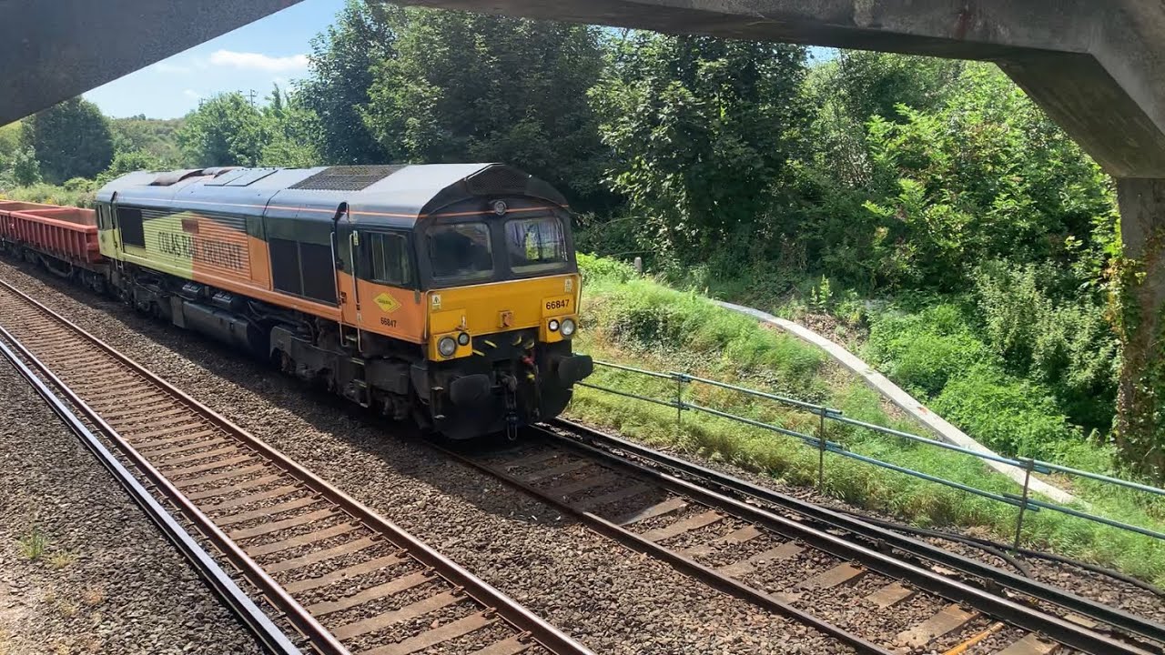 Class 66 | 66847 ‘Terry Baker’ | Colas Rail Freight - YouTube