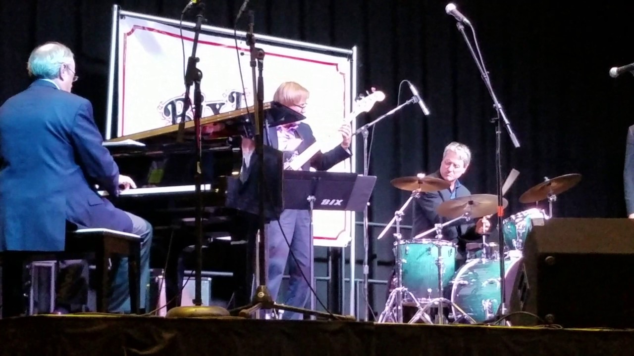 The Dave Bennett Quartet performs "That's a Plenty" @ 2017 Bix ...