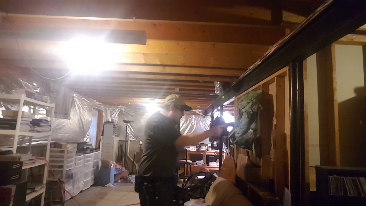 Dry Fire Practice: 3 reloads in 3 seconds. Limited Glock 35 - YouTube