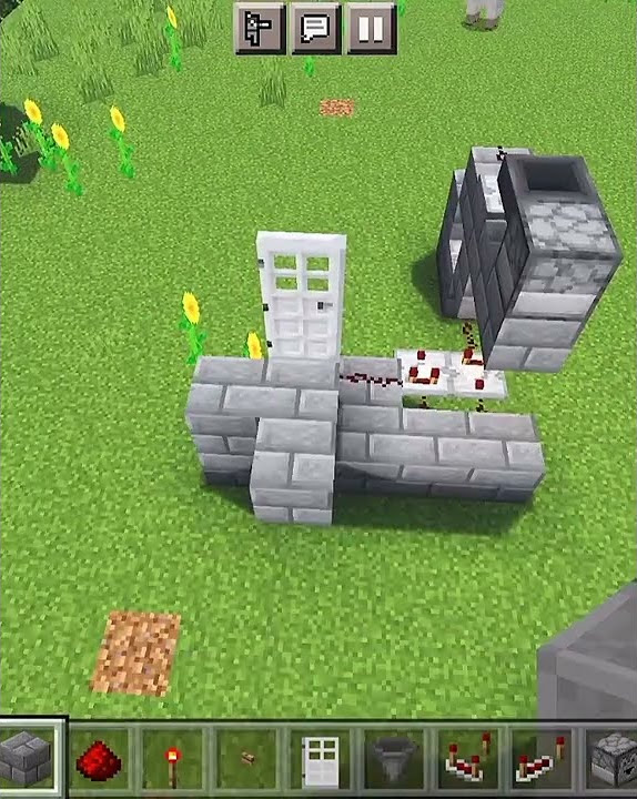 How to make a Key Card Door lock in Minecraft #shorts - YouTube