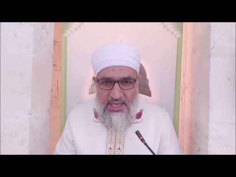 İnsanoğlu pis, önemsenmez bir şey iken Allah onu kıymetlendirdi. Lakin insanlar şükretmezler.