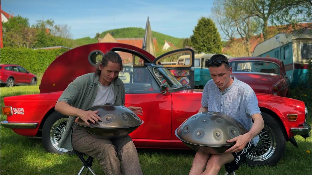 Triumph| 1 Hour Uplifting Handpan Loop | Paul Müller & Markus Kreideweis | - YouTube