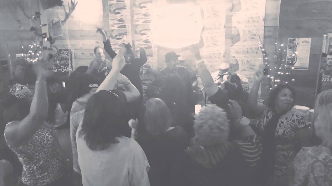 BUSTER BROWN BAND joined by YARBROUGH and PEOPLES....and BERNARD WRIGHT ...