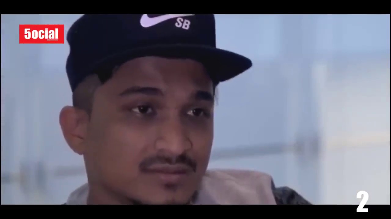 Divine Rapper Gully boy - YouTube