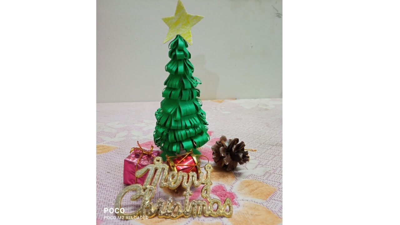 Easy idea to make cute Christmas tree🎄 with papers and glue - YouTube
