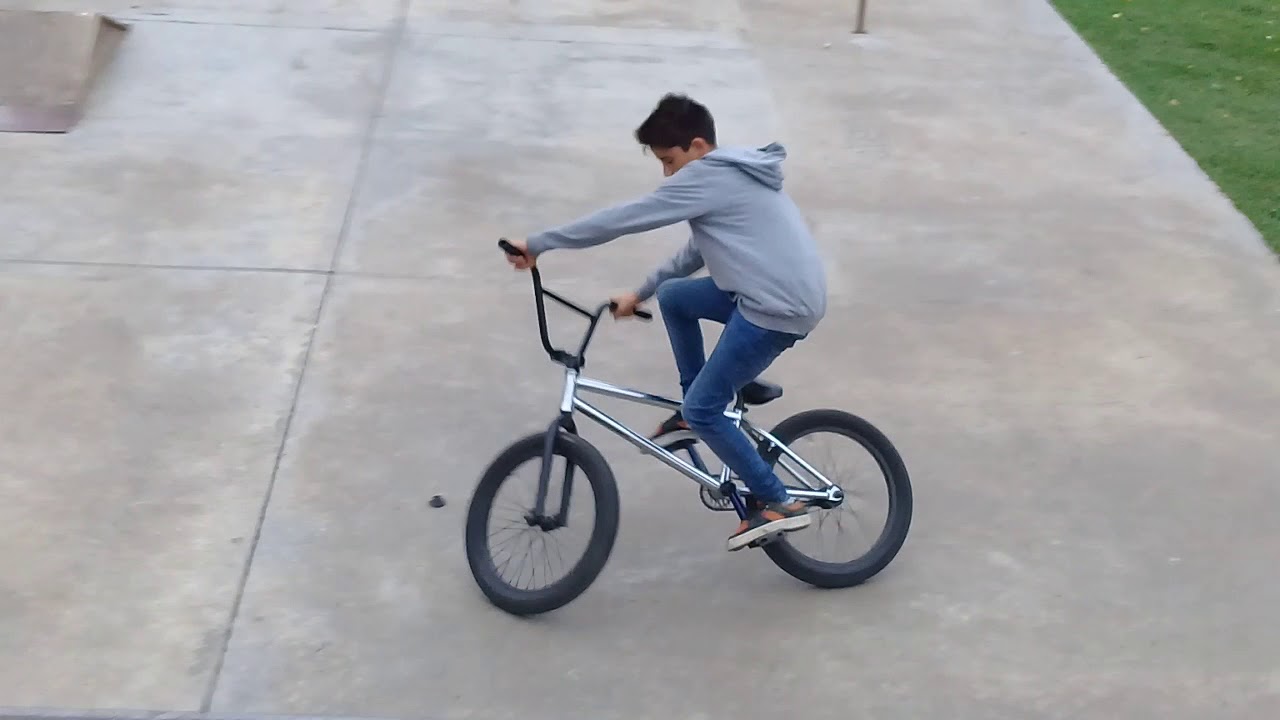 Atr perro jajajaj😏😂 - YouTube