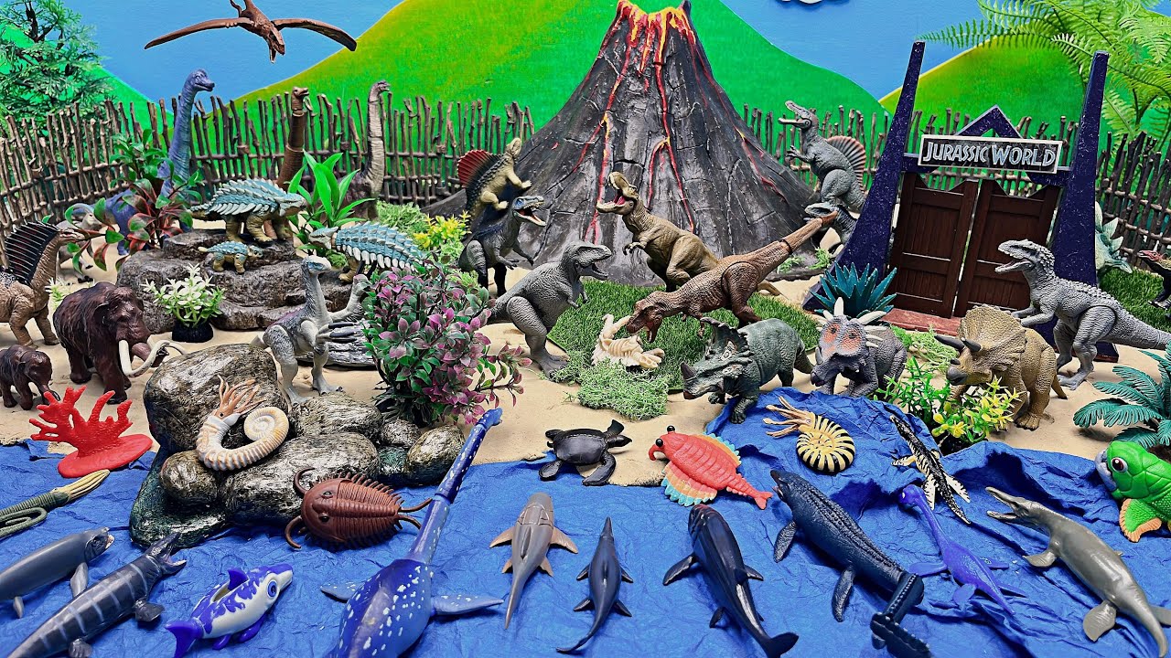 Welcome to the Jurassic World! DIY Dinosaur World.With Volcano Eruption ...