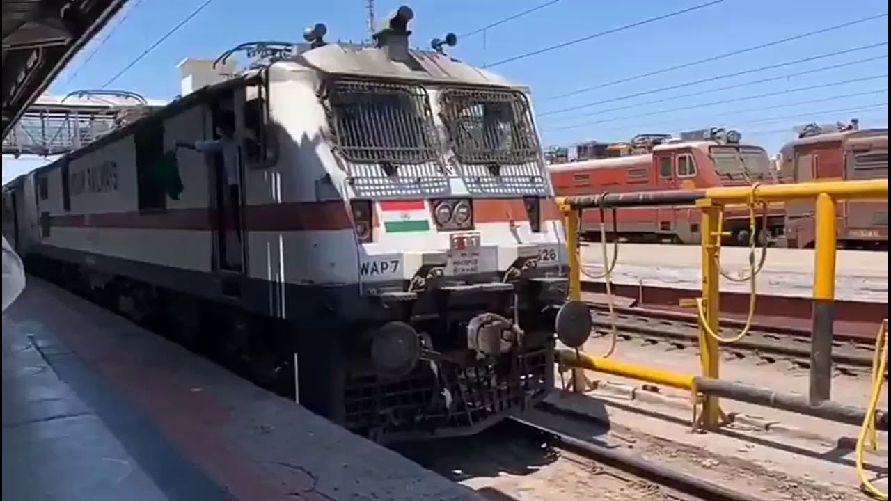 Surat - Jagannathpur(Orrisa)//Shramik Special Train// departing Surat ...