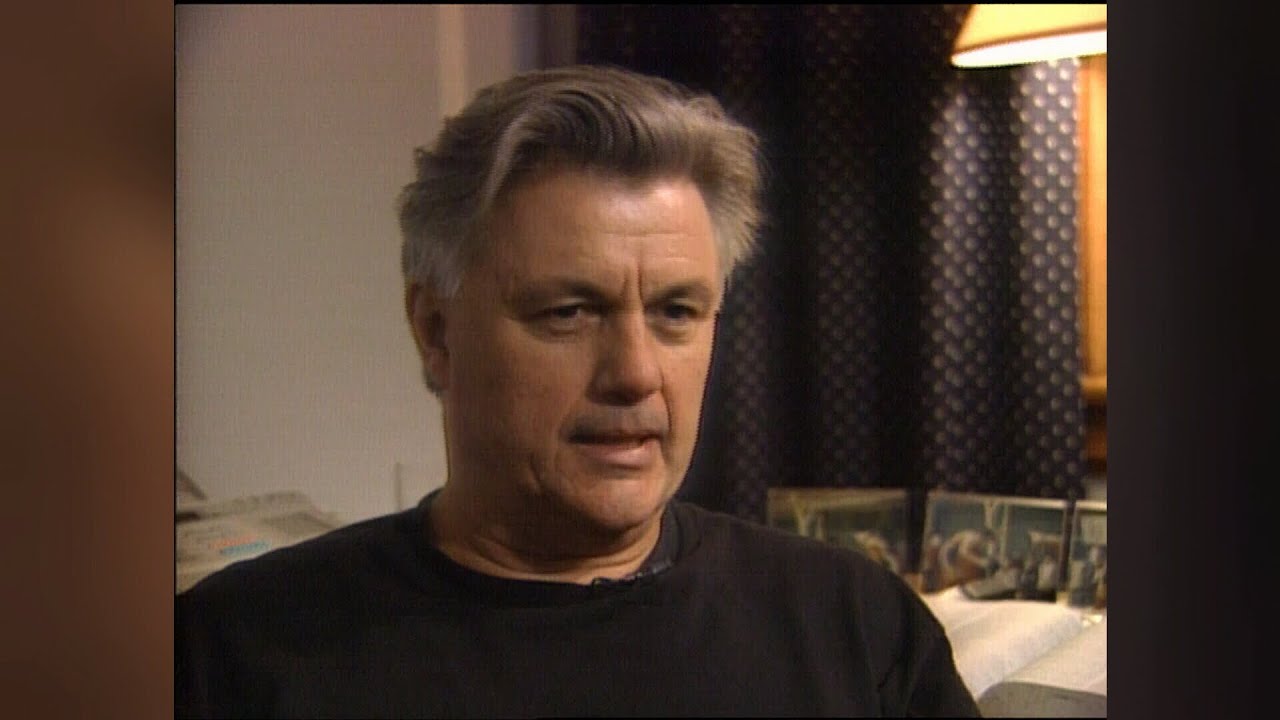 1995 interview with novelist John Irving | CTV Archive - YouTube