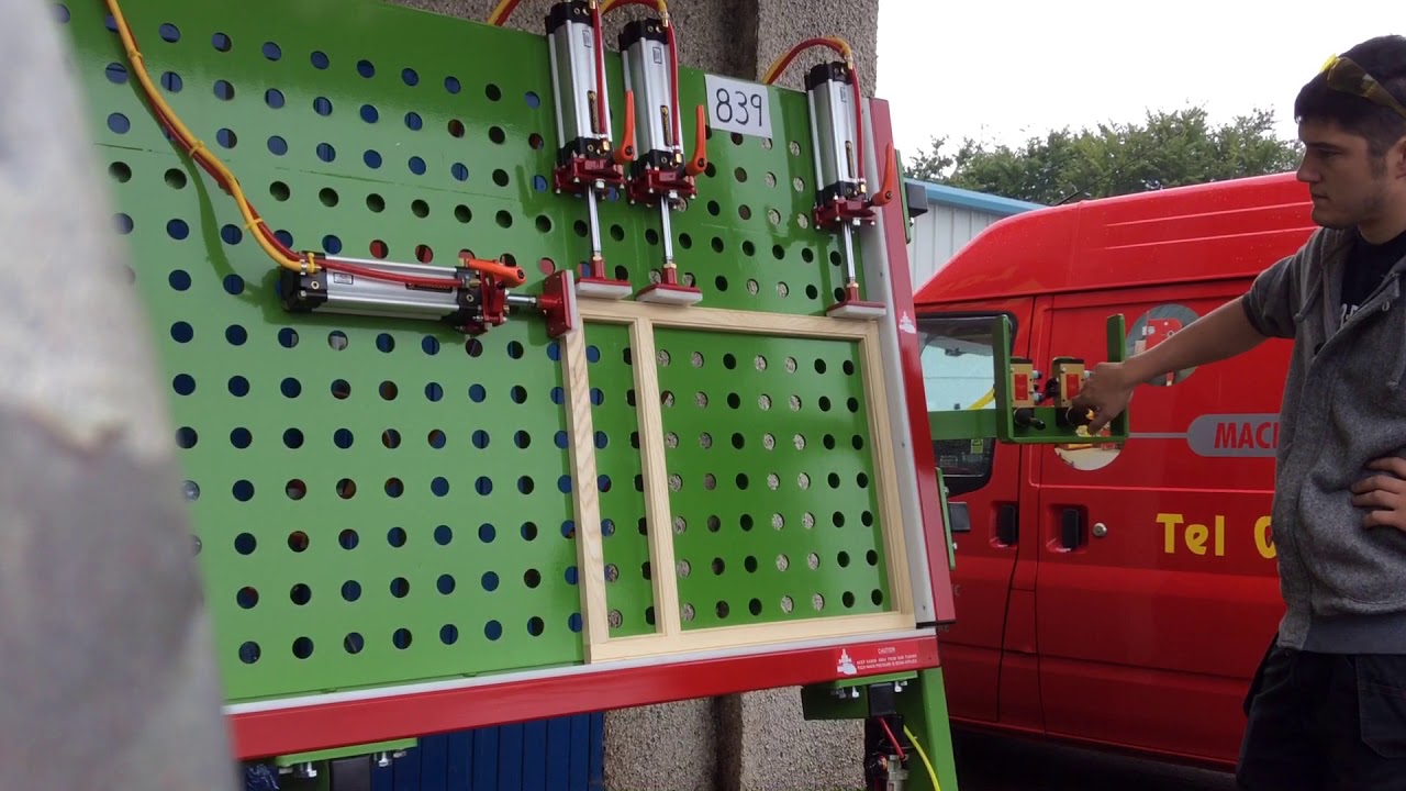 Lamont Matrix Clamping Table - YouTube