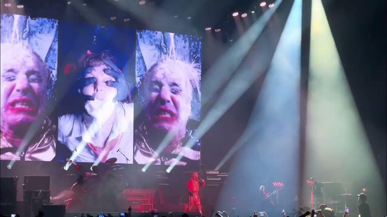 Till Lindemann - Allesfresser (08.11.2023, Leipzig) (4K HDR) - YouTube