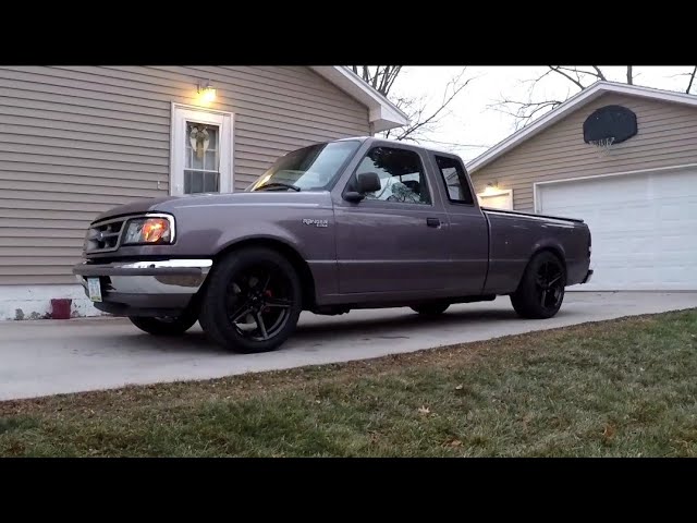 Lowered Ford Ranger