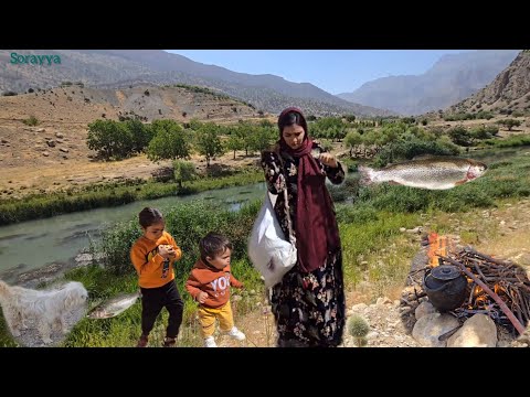 Leaving the Farm: 🐬🌳Sorayya and her children's nature hike in the heart of nature