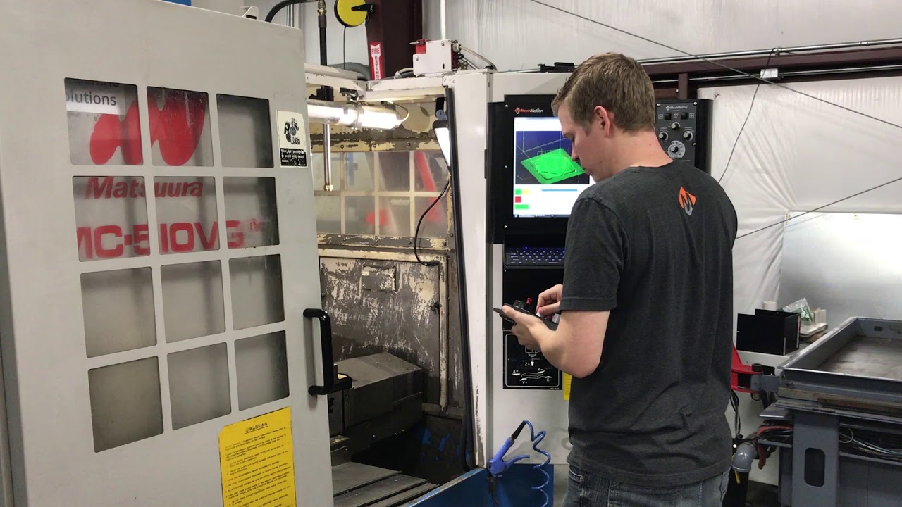 Matsuura with MachMotion Control and Yaskawa MP3300 Motion Control Demo ...