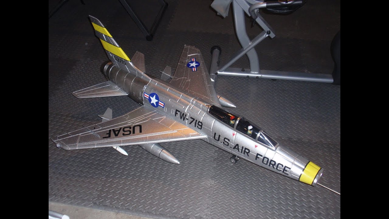 Flyfly F-100 - YouTube