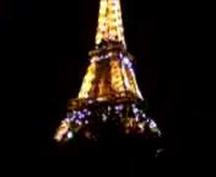 Eiffel tower explosion - YouTube