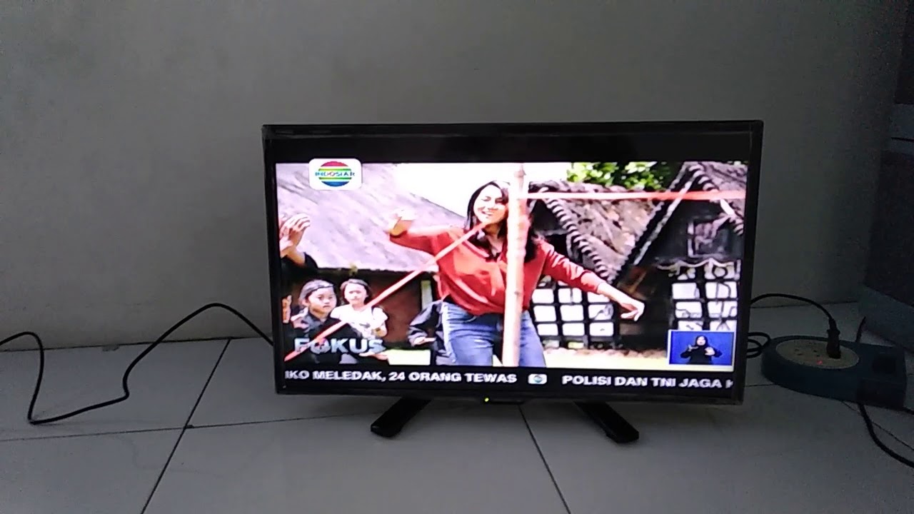 Tv LED Sharp LC - 24LE170I - YouTube
