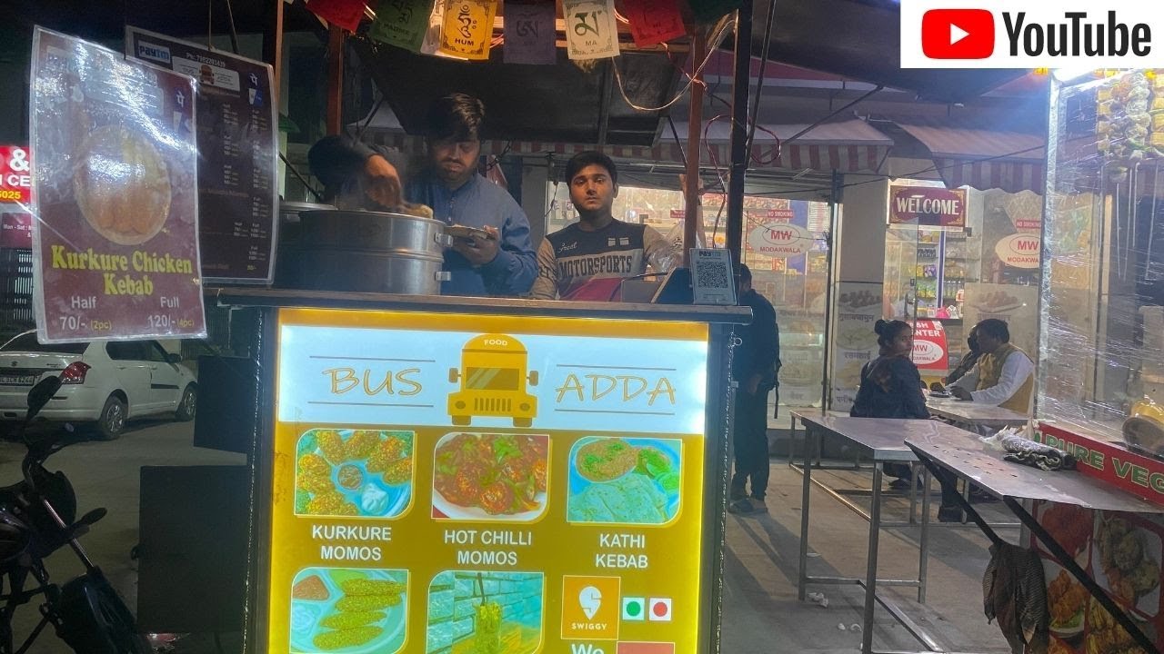 SEC 23 ROHNI K FAMOUS MOMOS ( BUS ADDA SHOP) II DHEERAJ THAKUR - YouTube