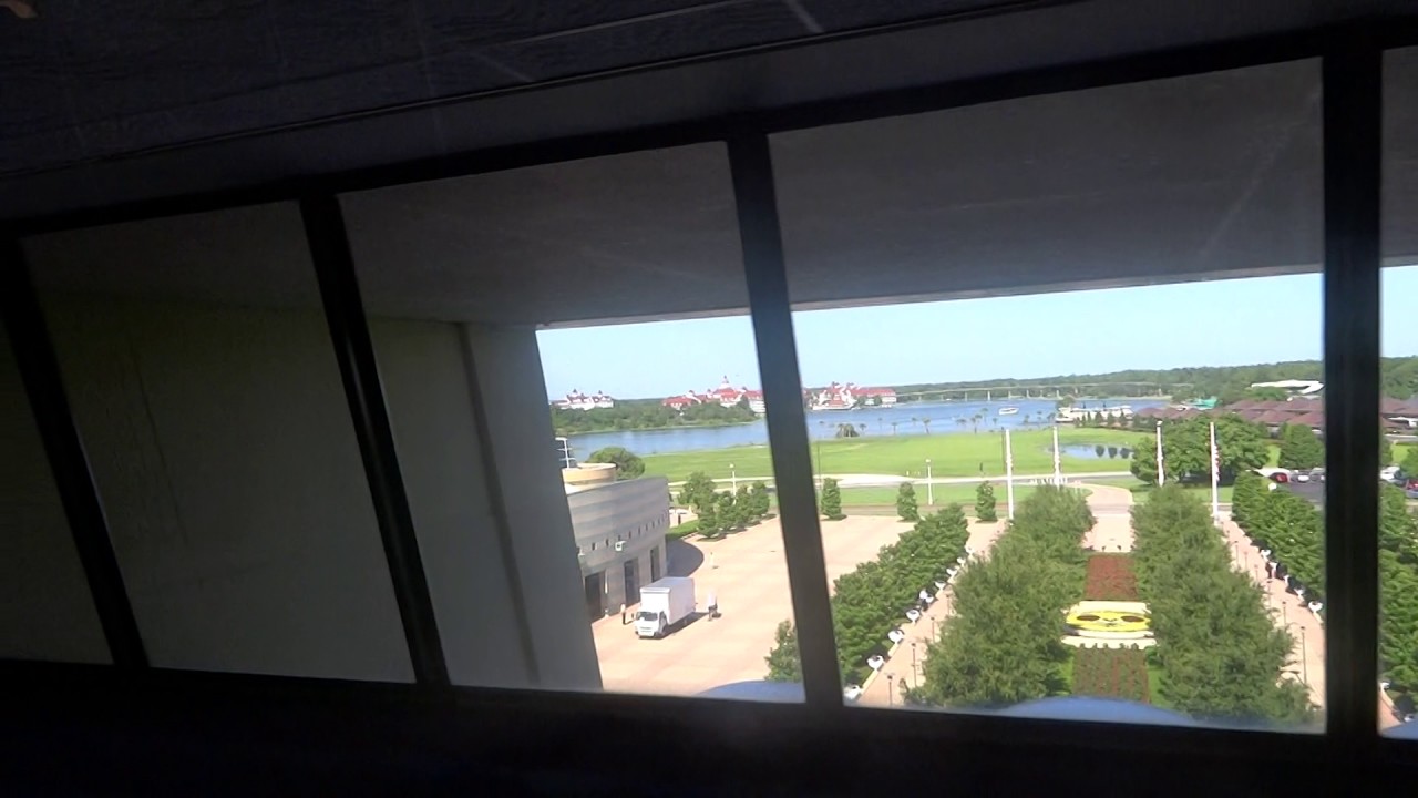 Walt Disney World Monorail - Magic Kingdom to the TTC (Transportation ...