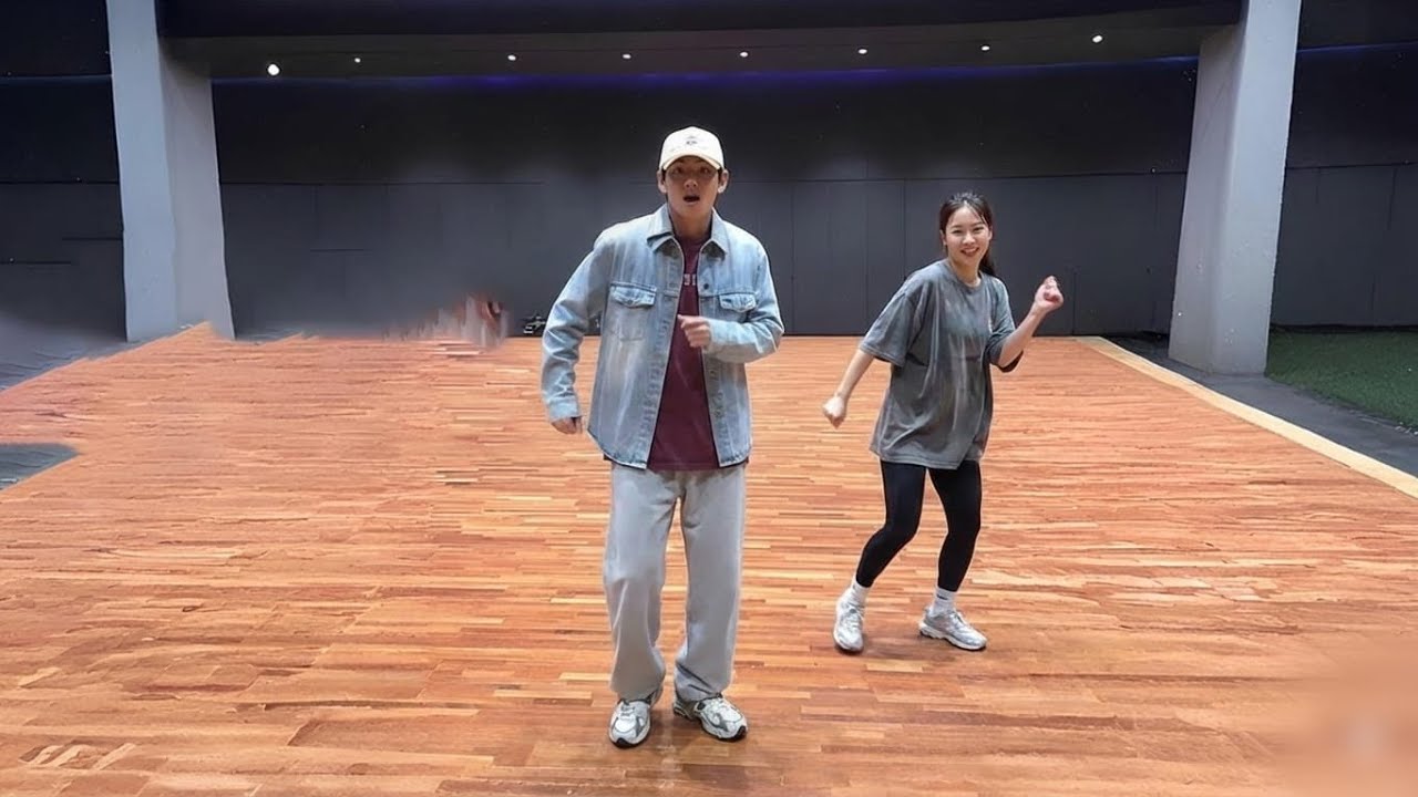 Taehyung Returns to BTS's Practice Room - BTS's Secret Schedule Finally ...