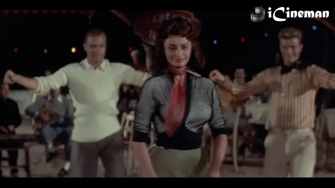 Η ΣΟΦΙΑ ΛΟΡΕΝ ΧΟΡΕΥΕΙ ΝΗΣΙΩΤΙΚΑ! - YouTube