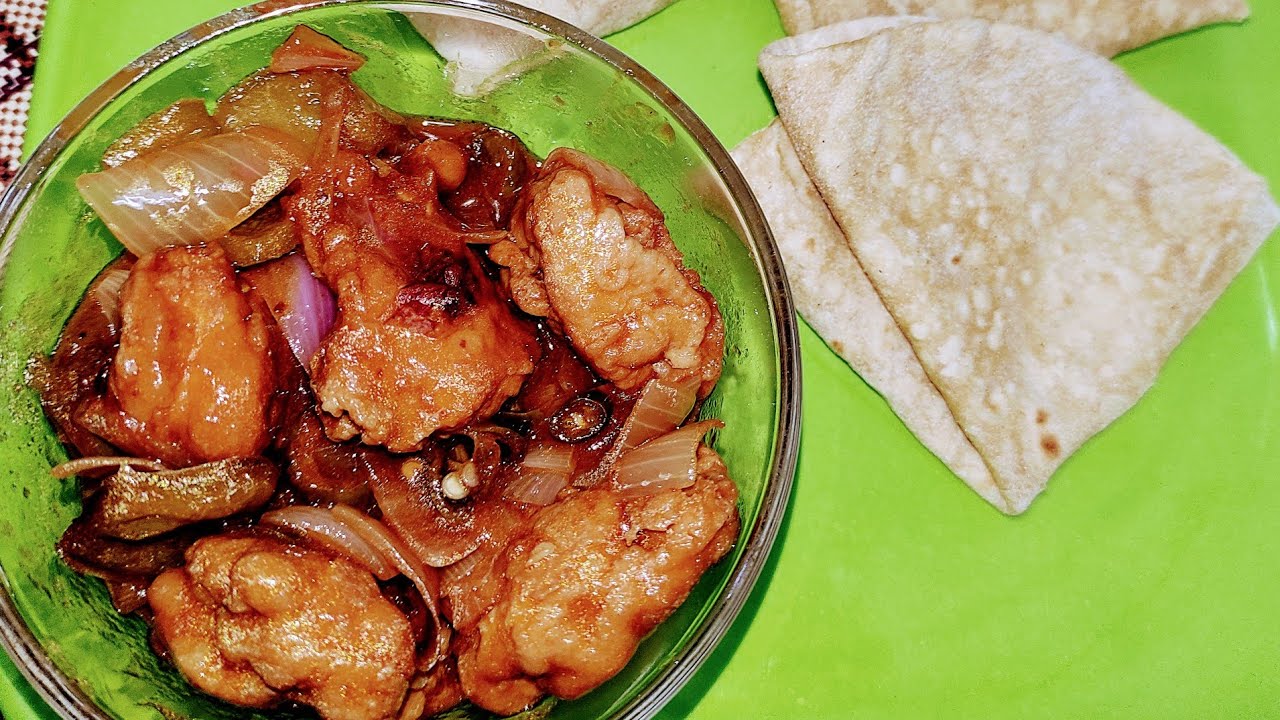 Eating Chilli Chicken and Roti/Chapati - YouTube