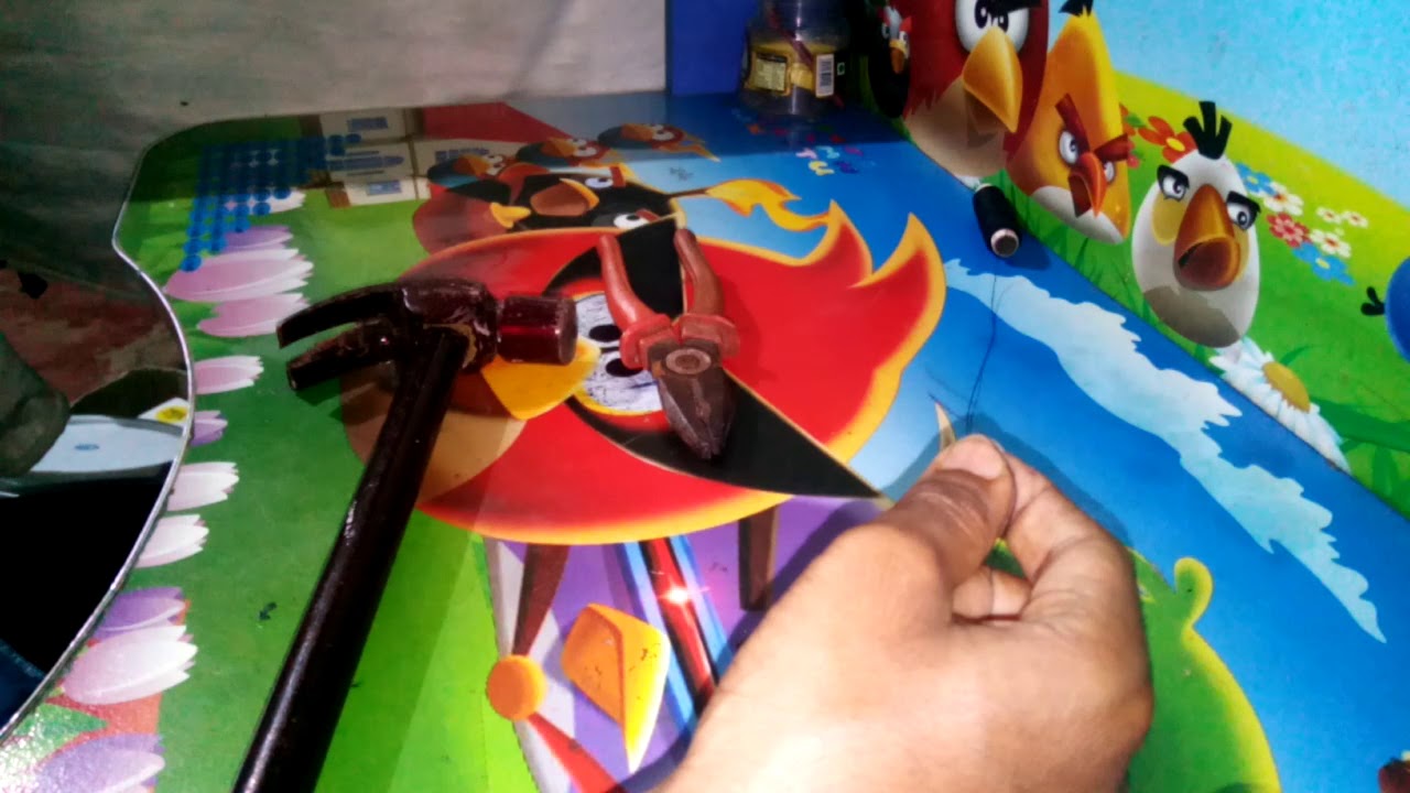 How to make needle spinner with soda cap - YouTube