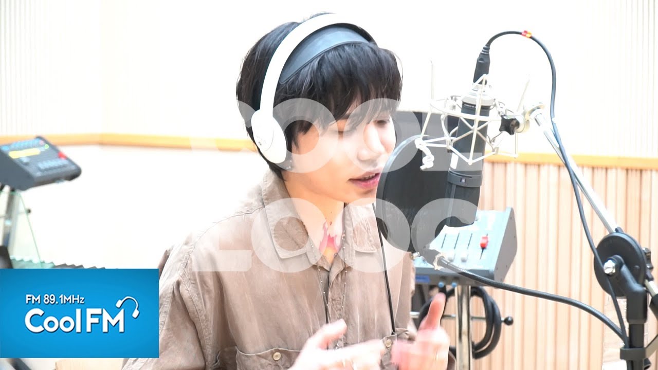 쿨룩 LIVE 다운 'Come thru' (원곡:Jeremy Jucker) /200319[강한나의 볼륨을 높여요] - YouTube