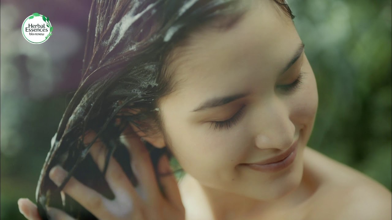 [HD][CM]P&G - ハーバルエッセンス(アロエシリーズ新登場篇)(15sec) - YouTube